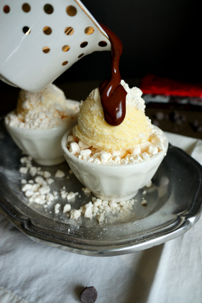 meringata {Italian hot fudge sundae} - The Baking Fairy