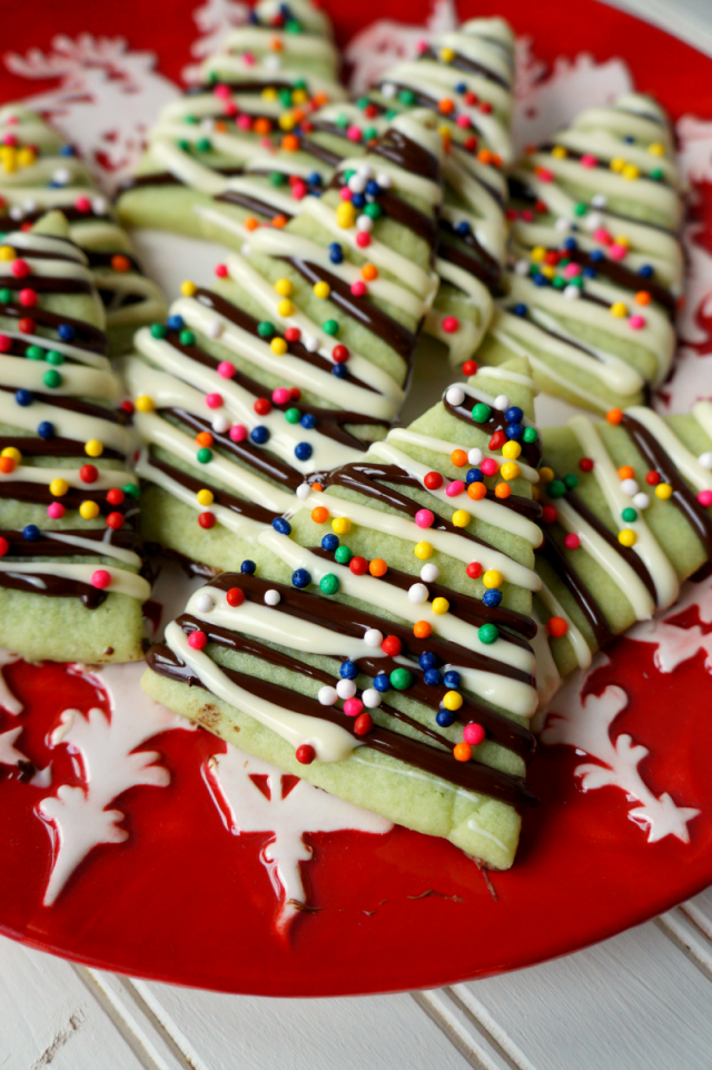 cut-out christmas tree cookies - The Baking Fairy