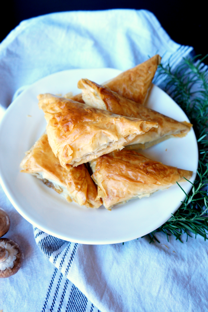 creamy mushroom pockets - The Baking Fairy