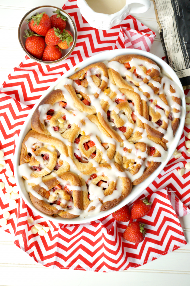 white chocolate strawberry rolls - The Baking Fairy