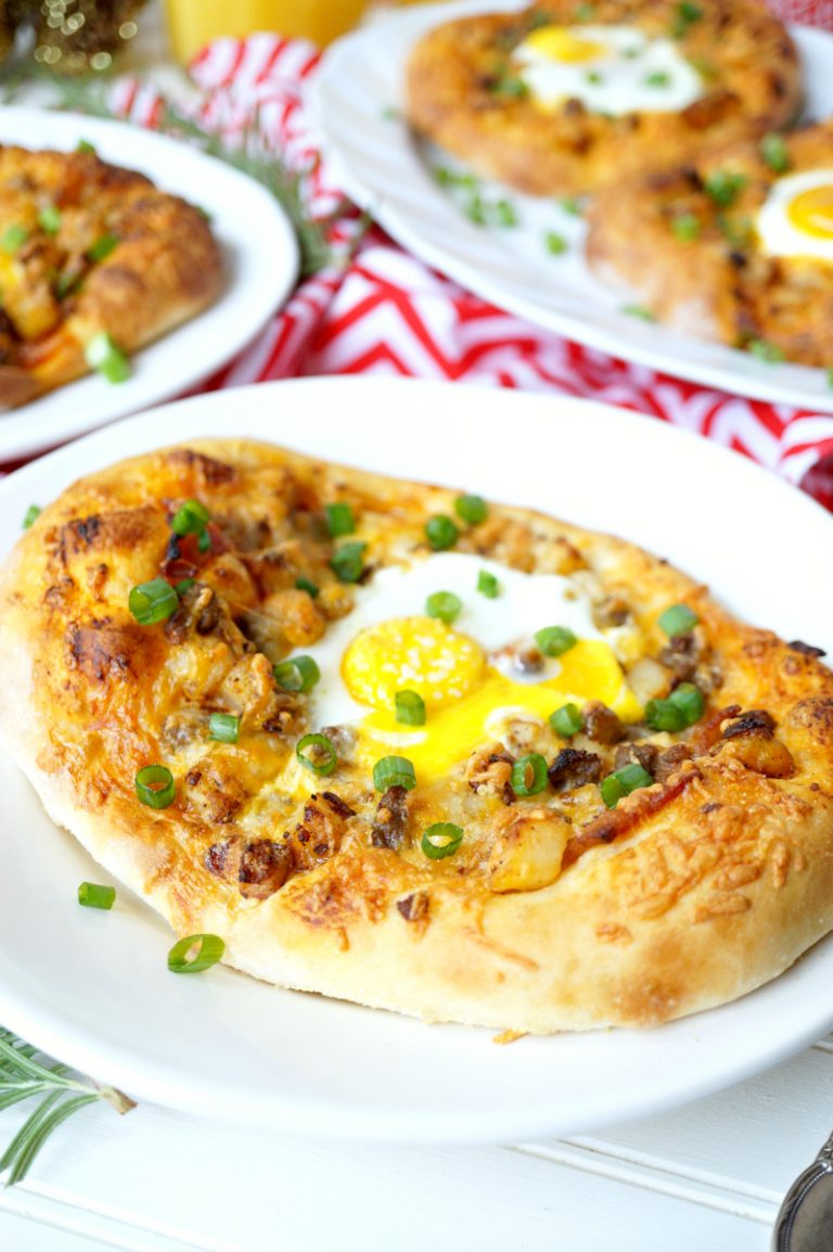 personal brunch pizzas - The Baking Fairy
