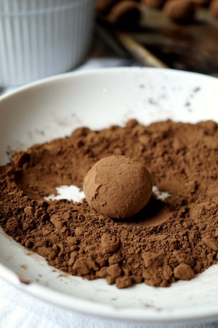dark chocolate red wine truffles - The Baking Fairy