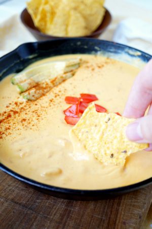 6-ingredient traditional yellow queso - The Baking Fairy