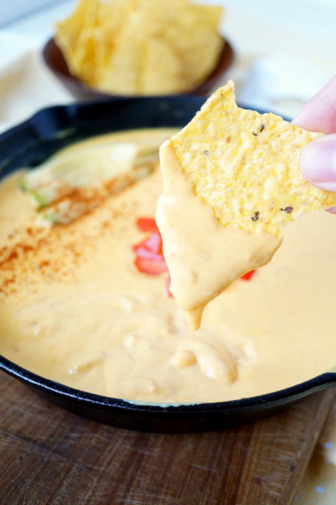 6-ingredient traditional yellow queso - The Baking Fairy