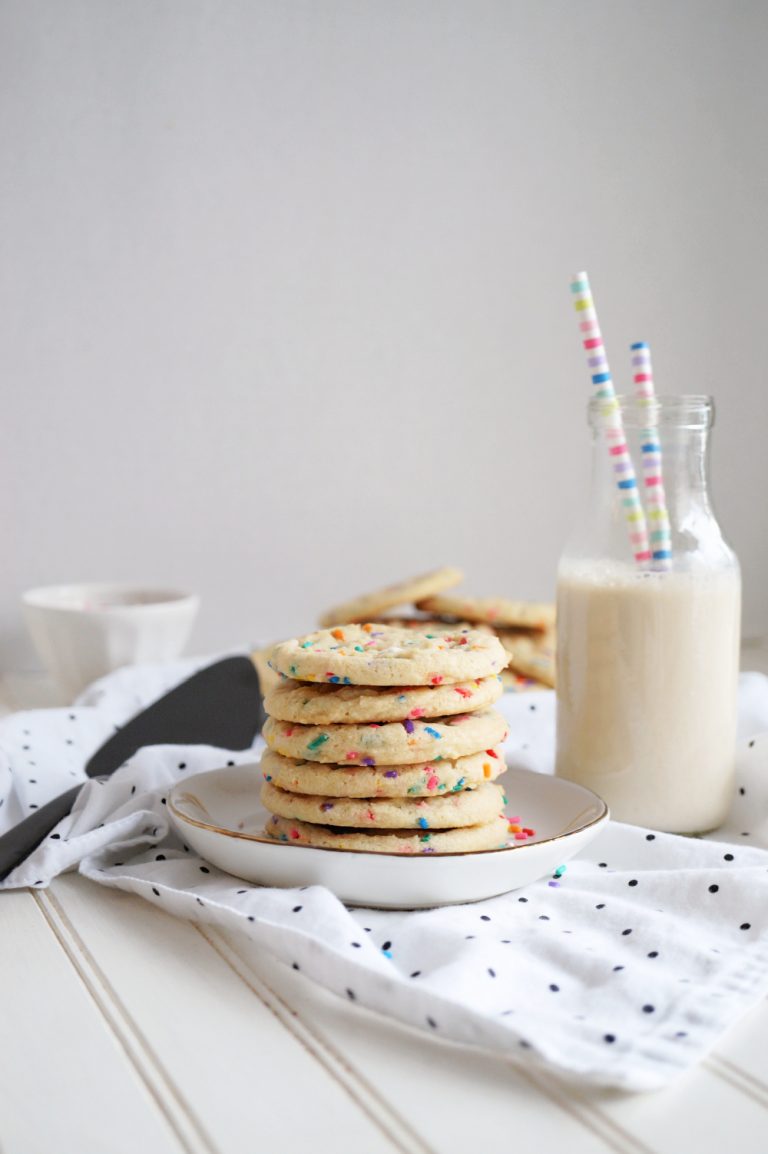 vegan confetti sugar cookies - The Baking Fairy