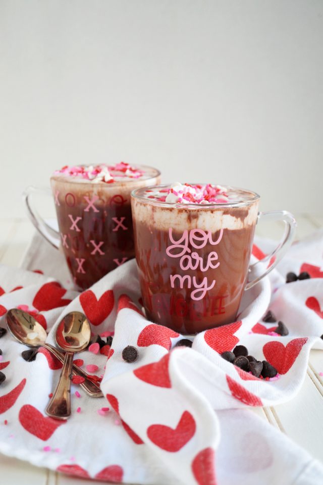 vegan red velvet hot cocoa - The Baking Fairy